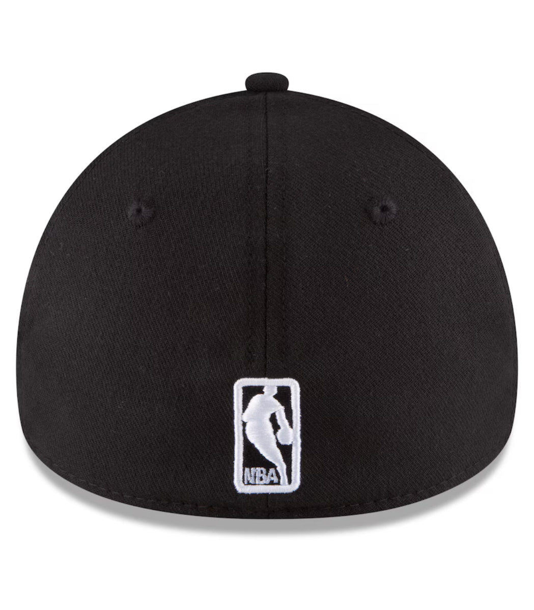 San Antonio Spurs Team Logo New Era 39THIRTY Flex-Fit Hat Cap – All ...